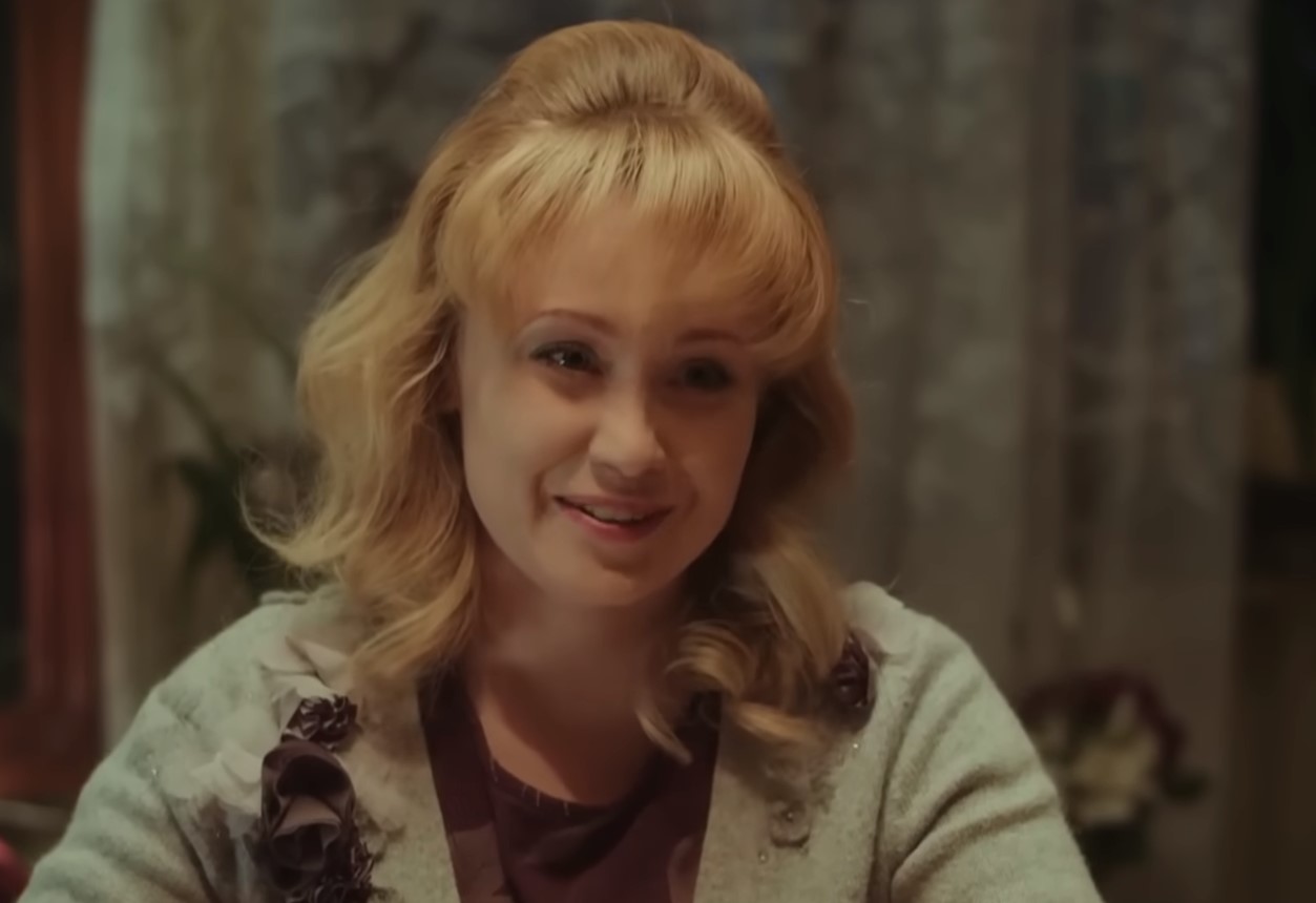 Maria upadła na kolana: „Miałaś rację, mamo. Być może serce matki nigdy ...